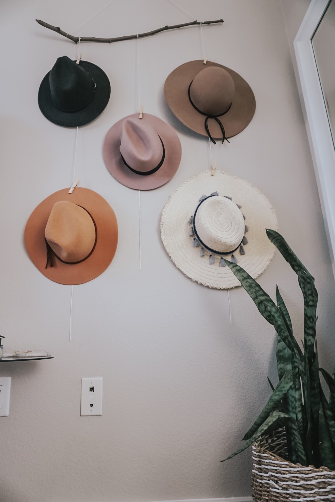 DIY hat organizer - Busy Being Blake